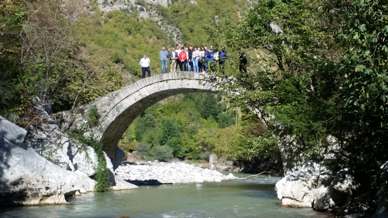 Klos, Ura e Vashës një atraksion turistik, por mungojnë investimet ...